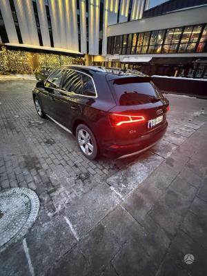 Melns Audi Q5 2018 Viļņa, ar dzinēja tilpumu 1.98 L un nobraukumu 94 tūkst. km par 23500 €, foto 2 vietnē AUTOMOTO.COM.LV