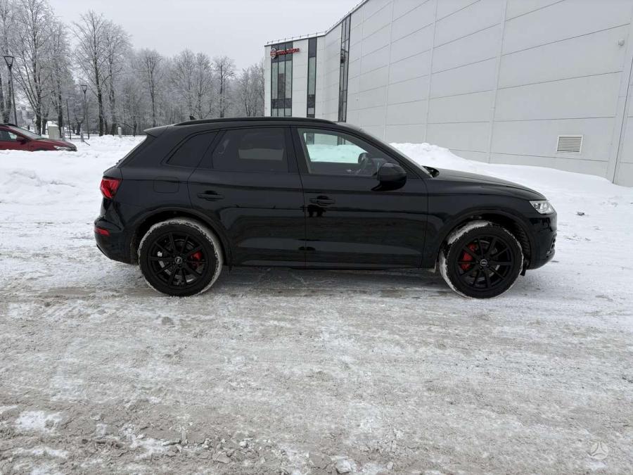Melns Audi Q5 2018 Kauņa, ar dzinēja tilpumu 2.00 L un nobraukumu 257 tūkst. km par 20800 €, foto 3 vietnē AUTOMOTO.COM.LV
