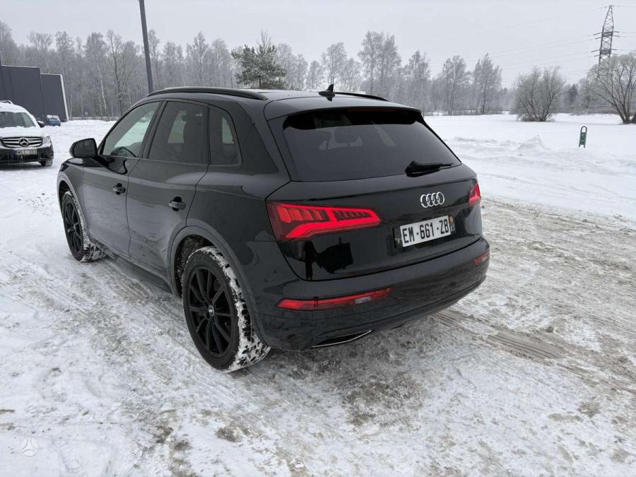 Melns Audi Q5 2018 Kauņa, ar dzinēja tilpumu 2.00 L un nobraukumu 257 tūkst. km par 20800 €, foto 5 vietnē AUTOMOTO.COM.LV
