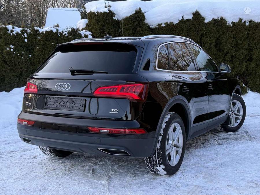 Black Audi Q5 2018 in Jonava, with an engine capacity of 1.97 L and mileage of 169 thousand km for 20650 €, photo 5 on AUTOMOTO.COM.LV