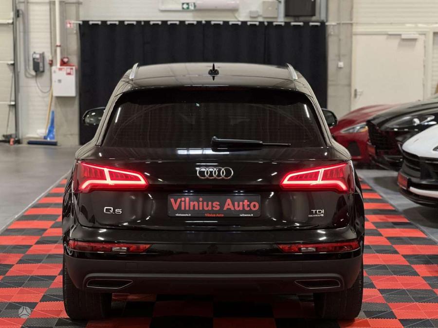 Black Audi Q5 2018 in Vilnius, with an engine capacity of 1.97 L and mileage of 191 thousand km for 20990 €, photo 5 on AUTOMOTO.COM.LV