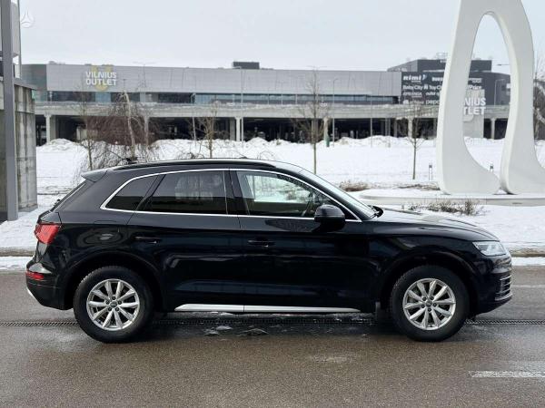 Black Audi Q5 2018 in Vilnius, with an engine capacity of 2.00 L and mileage of 280 thousand km for 17900 €, photo 7 on AUTOMOTO.COM.LV