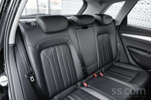 Black Audi Q5 2018 in Riga, with an engine capacity of 2.00 L and mileage of 116 thousand km for 23850 €, photo 22 on AUTOMOTO.COM.LV