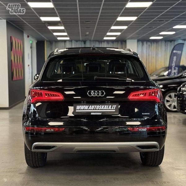 Black Audi Q5 2018 in Klaipeda, with an engine capacity of 3.00 L and mileage of 301 thousand km for 22950 €, photo 2 on AUTOMOTO.COM.LV