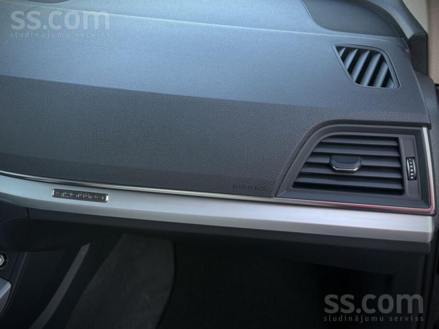 Melns Audi Q5 2018 Rīga, ar dzinēja tilpumu 2.00 L un nobraukumu 199 tūkst. km par 19900 €, foto 21 vietnē AUTOMOTO.COM.LV