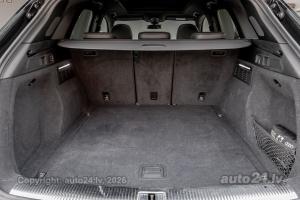 Black Audi Q5 2018 in Parnu, with an engine capacity of 3.00 L and mileage of 143 thousand km for 29500 €, photo 16 on AUTOMOTO.COM.LV