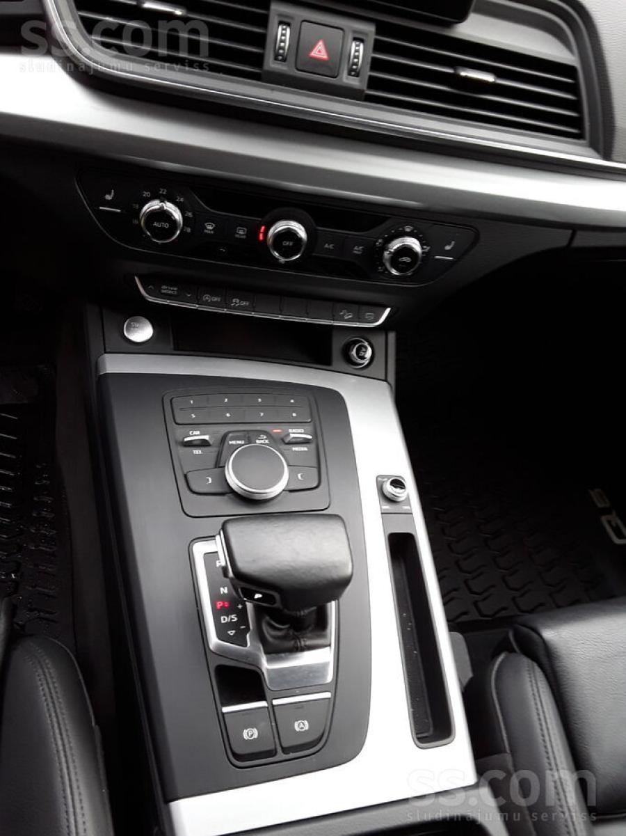 Melns Audi Q5 2018 Rīga, ar dzinēja tilpumu 2.00 L un nobraukumu 141 tūkst. km par 24424 €, foto 23 vietnē AUTOMOTO.COM.LV