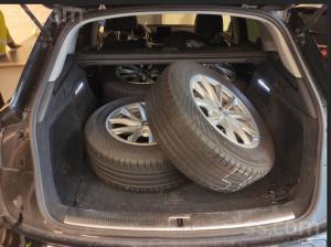 Melns Audi Q5 2018 Rīga, ar dzinēja tilpumu 2.00 L un nobraukumu 141 tūkst. km par 24424 €, foto 32 vietnē AUTOMOTO.COM.LV