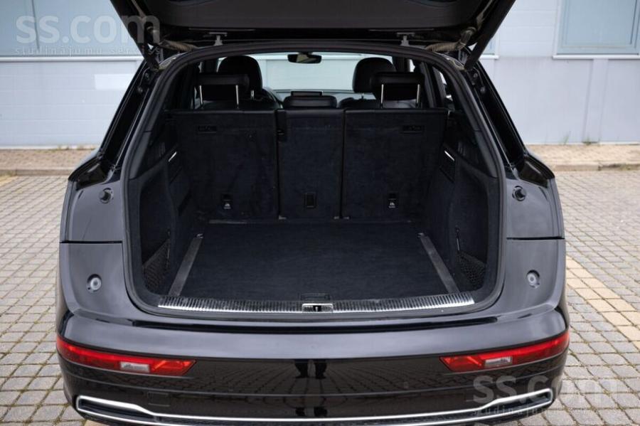 Melns Audi Q5 2018 Ventspils, ar dzinēja tilpumu 2.00 L un nobraukumu 316 tūkst. km par 16750 €, foto 14 vietnē AUTOMOTO.COM.LV