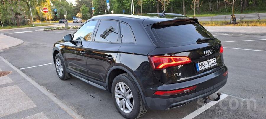 Melns Audi Q5 2018 Rīga, ar dzinēja tilpumu 2.00 L un nobraukumu 120 tūkst. km par 24250 €, foto 4 vietnē AUTOMOTO.COM.LV