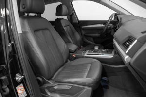 Black Audi Q5 2018 in Vilnius, with an engine capacity of 2.00 L and mileage of 191 thousand km for 21450 €, photo 10 on AUTOMOTO.COM.LV