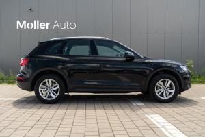Black Audi Q5 2018 in Vilnius, with an engine capacity of 2.00 L and mileage of 206 thousand km for 20900 €, photo 10 on AUTOMOTO.COM.LV