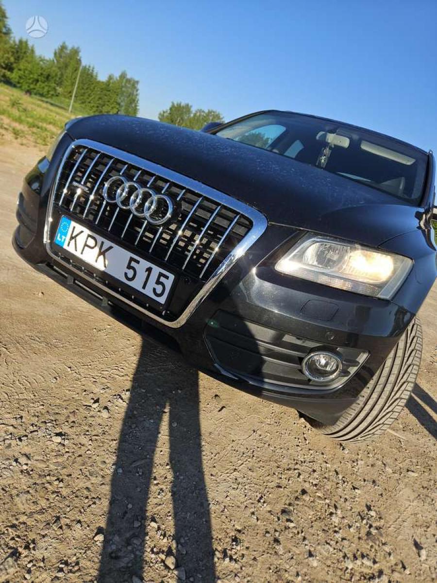 Black Audi Q5 2018 in Moletai, with an engine capacity of 2.00 L and mileage of 263 thousand km for 8500 €, photo 1 on AUTOMOTO.COM.LV