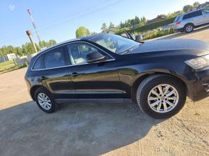 Black Audi Q5 2018 in Moletai, with an engine capacity of 2.00 L and mileage of 263 thousand km for 8500 €, photo 17 on AUTOMOTO.COM.LV