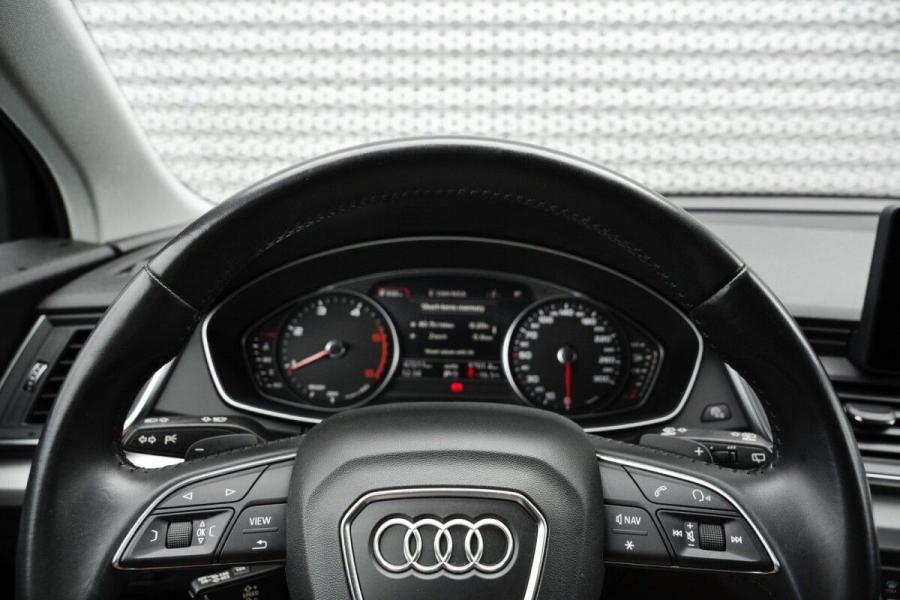 Black Audi Q5 2018 in Marupe, with an engine capacity of 2.00 L and mileage of 67 thousand km for 29750 €, photo 14 on AUTOMOTO.COM.LV