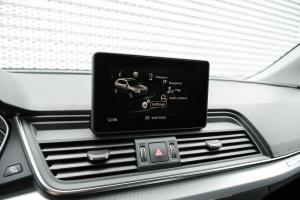 Black Audi Q5 2018 in Marupe, with an engine capacity of 2.00 L and mileage of 67 thousand km for 29750 €, photo 20 on AUTOMOTO.COM.LV