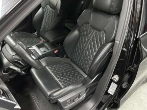 Melns Audi Q5 2018 Utena, ar dzinēja tilpumu 2.00 L un nobraukumu 240 tūkst. km par 25500 €, foto 22 vietnē AUTOMOTO.COM.LV