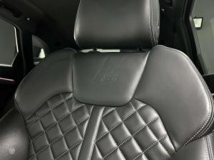Melns Audi Q5 2018 Utena, ar dzinēja tilpumu 2.00 L un nobraukumu 240 tūkst. km par 25500 €, foto 23 vietnē AUTOMOTO.COM.LV