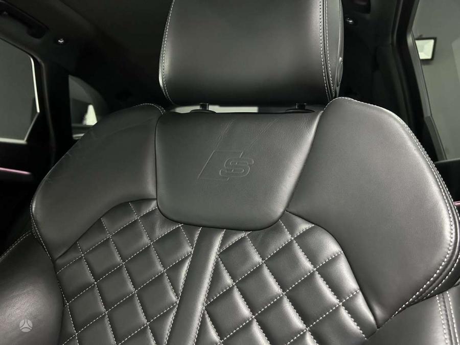 Melns Audi Q5 2018 Utena, ar dzinēja tilpumu 2.00 L un nobraukumu 240 tūkst. km par 25500 €, foto 23 vietnē AUTOMOTO.COM.LV