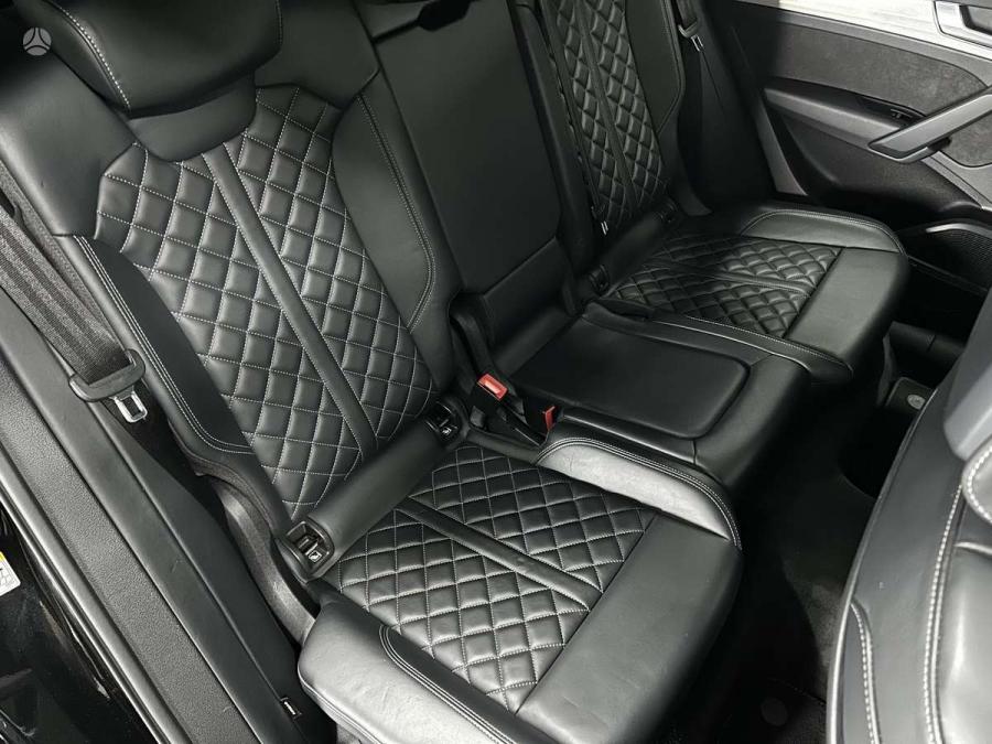 Melns Audi Q5 2018 Utena, ar dzinēja tilpumu 2.00 L un nobraukumu 240 tūkst. km par 25500 €, foto 30 vietnē AUTOMOTO.COM.LV