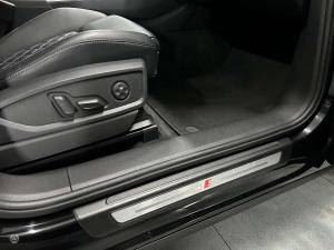 Melns Audi Q5 2018 Utena, ar dzinēja tilpumu 2.00 L un nobraukumu 240 tūkst. km par 25500 €, foto 32 vietnē AUTOMOTO.COM.LV