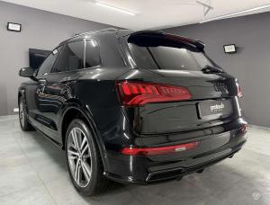 Melns Audi Q5 2018 Utena, ar dzinēja tilpumu 2.00 L un nobraukumu 240 tūkst. km par 25500 €, foto 44 vietnē AUTOMOTO.COM.LV