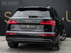 Black Audi Q5 2018 in Tukums, with an engine capacity of 3.00 L and mileage of 186 thousand km for 25990 €, photo 5 on AUTOMOTO.COM.LV
