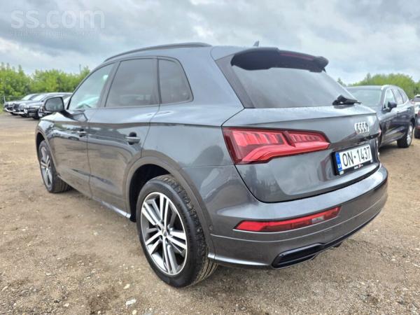 Ауди Ку 5 2018 в Даугавпилс на AUTOMOTO.COM.LV Черный Ауди Ку 5 2018 в Даугавпилс, объемом двигателя 2.00 л и пробегом 0 тыс. км за 21300 €, фото 6 на AUTOMOTO.COM.LV