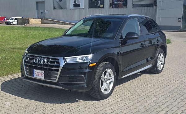 Black Audi Q5 2018 in Siauliai, with an engine capacity of 1.98 L and mileage of 119 thousand km for 19200 €, photo 1 on AUTOMOTO.COM.LV