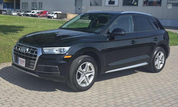 Black Audi Q5 2018 in Siauliai, with an engine capacity of 1.98 L and mileage of 119 thousand km for 19200 €, photo 4 on AUTOMOTO.COM.LV