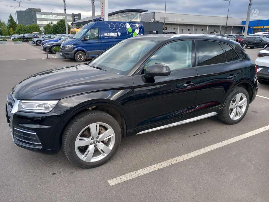 Black Audi Q5 2018 in Kaunas, with an engine capacity of 1.98 L and mileage of 150 thousand km for 20800 €, photo 5 on AUTOMOTO.COM.LV