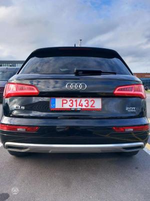 Black Audi Q5 2018 in Kaunas, with an engine capacity of 1.98 L and mileage of 150 thousand km for 20800 €, photo 8 on AUTOMOTO.COM.LV
