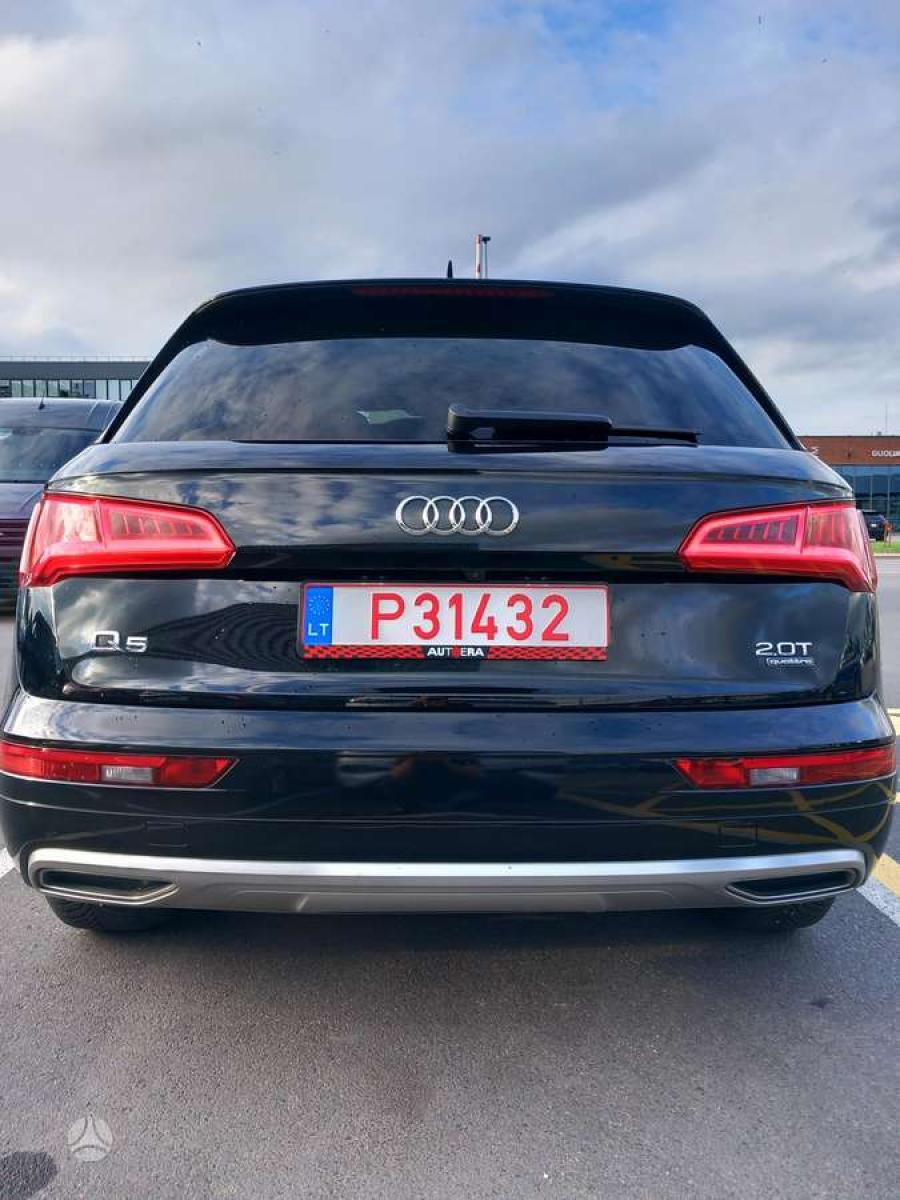 Black Audi Q5 2018 in Kaunas, with an engine capacity of 1.98 L and mileage of 150 thousand km for 20800 €, photo 8 on AUTOMOTO.COM.LV