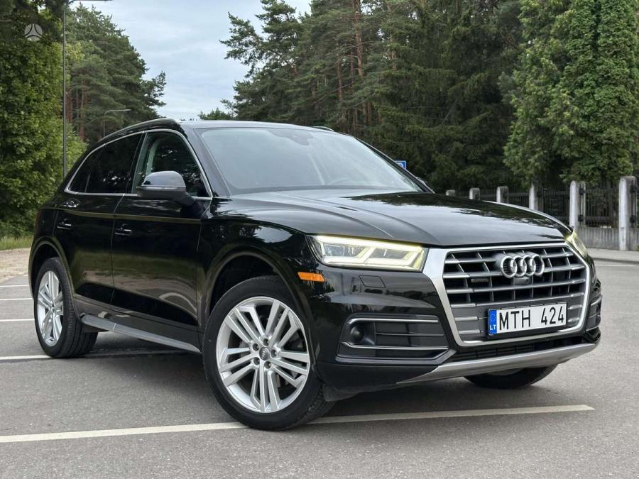 Black Audi Q5 2018 in Kaunas, with an engine capacity of 1.98 L and mileage of 114 thousand km for 22300 €, photo 3 on AUTOMOTO.COM.LV