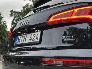 Black Audi Q5 2018 in Kaunas, with an engine capacity of 1.98 L and mileage of 114 thousand km for 22300 €, photo 8 on AUTOMOTO.COM.LV