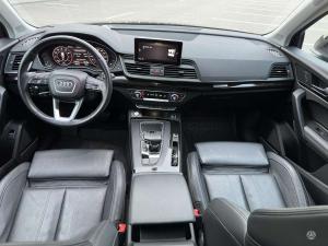 Black Audi Q5 2018 in Kaunas, with an engine capacity of 1.98 L and mileage of 114 thousand km for 22300 €, photo 12 on AUTOMOTO.COM.LV