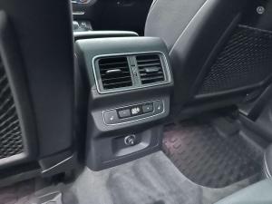 Black Audi Q5 2018 in Kaunas, with an engine capacity of 1.98 L and mileage of 114 thousand km for 22300 €, photo 17 on AUTOMOTO.COM.LV