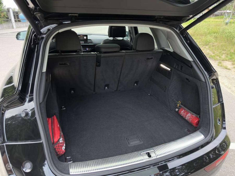 Black Audi Q5 2018 in Kaunas, with an engine capacity of 1.98 L and mileage of 114 thousand km for 22300 €, photo 24 on AUTOMOTO.COM.LV