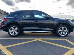 Melns Audi Q5 2018 Kauņa, ar dzinēja tilpumu 2.00 L un nobraukumu 150 tūkst. km par 20800 €, foto 10 vietnē AUTOMOTO.COM.LV