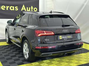 Black Audi Q5 2018 in Vilnius, with an engine capacity of 2.00 L and mileage of 55 thousand km for 22800 €, photo 7 on AUTOMOTO.COM.LV