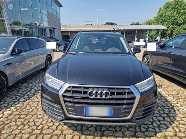Black Audi Q5 2018 in Vilnius, with an engine capacity of 2.00 L and mileage of 131 thousand km for 21990 €, photo 5 on AUTOMOTO.COM.LV