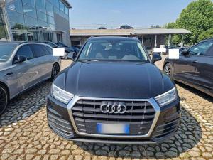 Black Audi Q5 2018 in Vilnius, with an engine capacity of 2.00 L and mileage of 131 thousand km for 21990 €, photo 6 on AUTOMOTO.COM.LV