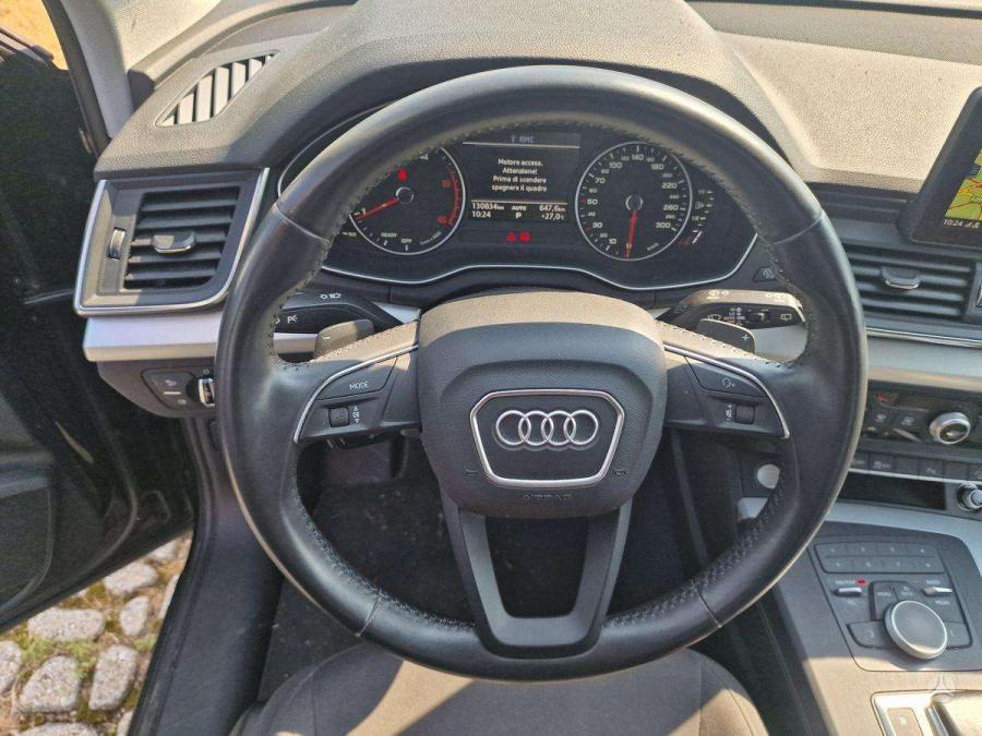 Black Audi Q5 2018 in Vilnius, with an engine capacity of 2.00 L and mileage of 131 thousand km for 21990 €, photo 7 on AUTOMOTO.COM.LV