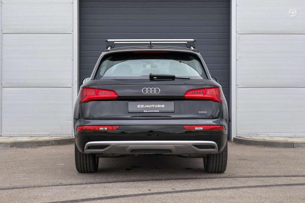 Melns Audi Q5 2018 Kauņa, ar dzinēja tilpumu 1.97 L un nobraukumu 193 tūkst. km par 21999 €, foto 11 vietnē AUTOMOTO.COM.LV