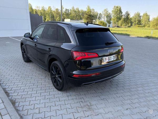 Melns Audi Q5 2018 Kauņa, ar dzinēja tilpumu 2.00 L un nobraukumu 275 tūkst. km par 17900 €, foto 6 vietnē AUTOMOTO.COM.LV