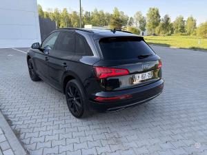 Черный Ауди Ку 5 2018 в Каунас, объемом двигателя 2.00 л и пробегом 275 тыс. км за 17900 €, фото 6 на AUTOMOTO.COM.LV