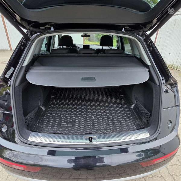 Melns Audi Q5 2018 Mažeikiai, ar dzinēja tilpumu 0.00 L un nobraukumu 146 tūkst. km par 25500 €, foto 7 vietnē AUTOMOTO.COM.LV