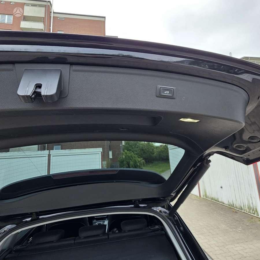 Melns Audi Q5 2018 Mažeikiai, ar dzinēja tilpumu 0.00 L un nobraukumu 146 tūkst. km par 25500 €, foto 8 vietnē AUTOMOTO.COM.LV