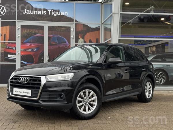 Black Audi Q5 2019 in Valmiera, with an engine capacity of 2.00 L and mileage of 181 thousand km for 26900 €, photo 3 on AUTOMOTO.COM.LV