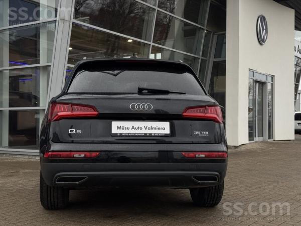 Black Audi Q5 2019 in Valmiera, with an engine capacity of 2.00 L and mileage of 181 thousand km for 26900 €, photo 5 on AUTOMOTO.COM.LV